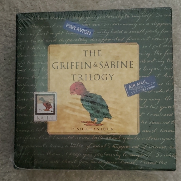 Art | The Griffin Sabine Trilogy Box Set With Parrot Design | Poshmark